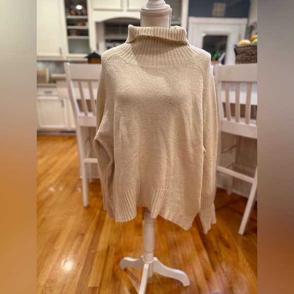Double Zero | Sweaters | 5 For 25 Or 3 For 8 Double Zero Cream ...